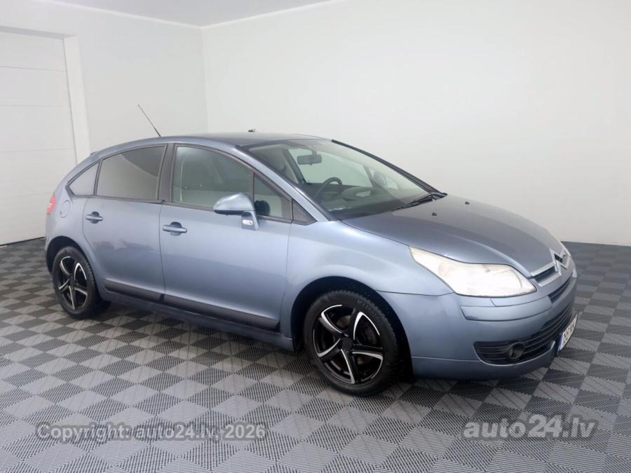 Pelēks Citroen C4 2007 Tallina, ar dzinēja tilpumu 1.60 L un nobraukumu 189 tūkst. km par 999 €, foto 1 vietnē AUTOMOTO.COM.LV
