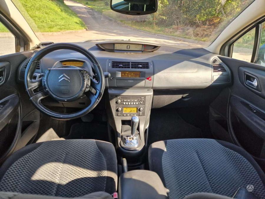 Pelēks Citroen C4 2007 Ukmergė, ar dzinēja tilpumu 1.56 L un nobraukumu 252 tūkst. km par 1450 €, foto 18 vietnē AUTOMOTO.COM.LV