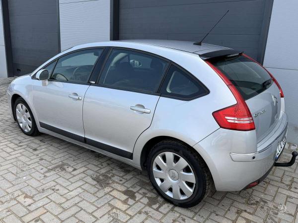 Pelēks Citroen C4 2007 Viļņa, ar dzinēja tilpumu 2.00 L un nobraukumu 211 tūkst. km par 1250 €, foto 1 vietnē AUTOMOTO.COM.LV
