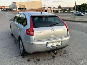 Grey Citroen C4 2007 in Klaipeda, with an engine capacity of 1.56 L and mileage of 134 thousand km for 1999 €, photo 10 on AUTOMOTO.COM.LV