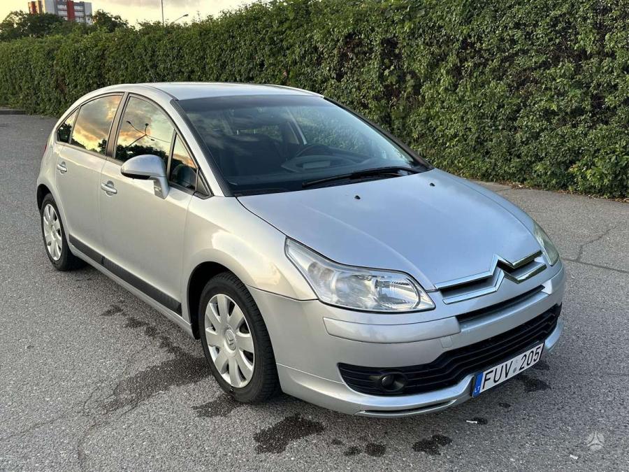 Grey Citroen C4 2007 in Klaipeda, with an engine capacity of 1.56 L and mileage of 134 thousand km for 1999 €, photo 21 on AUTOMOTO.COM.LV
