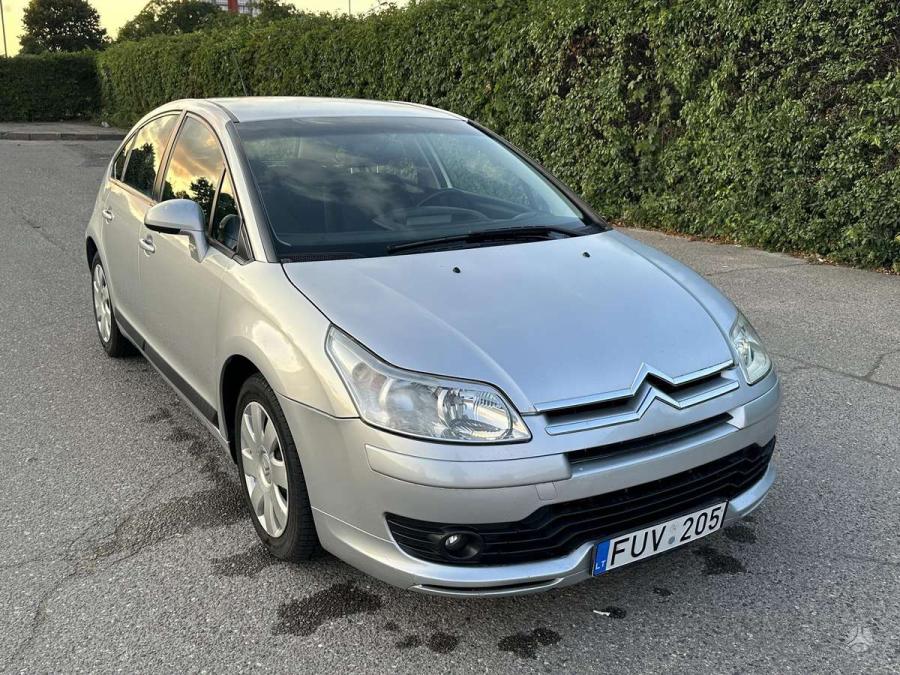 Grey Citroen C4 2007 in Klaipeda, with an engine capacity of 1.56 L and mileage of 134 thousand km for 1999 €, photo 22 on AUTOMOTO.COM.LV