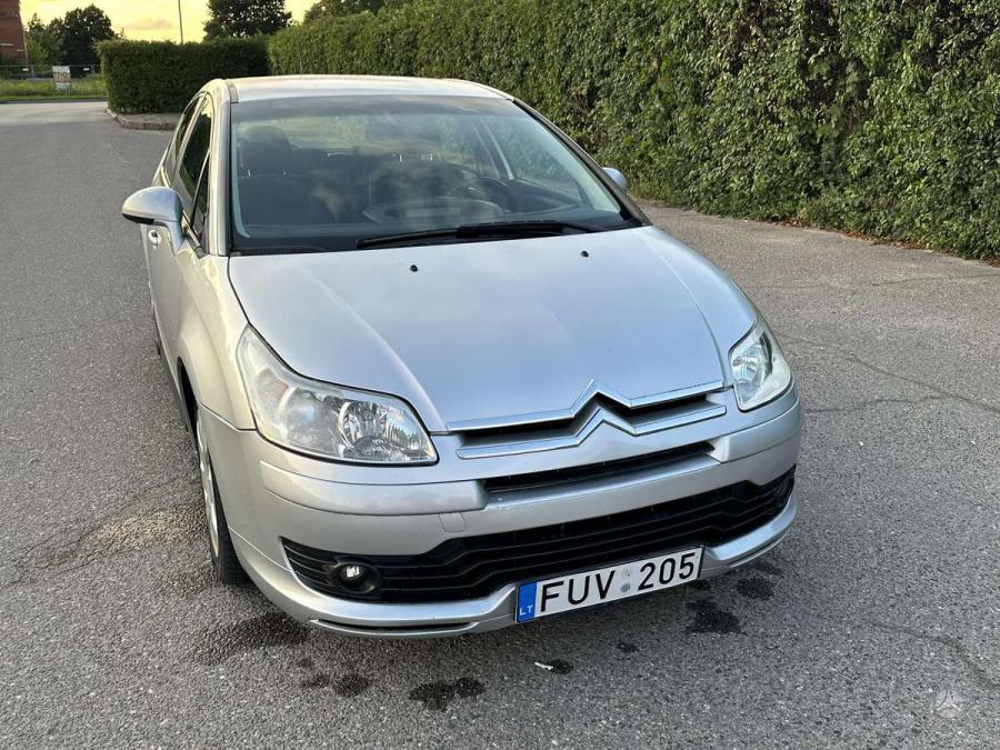 Grey Citroen C4 2007 in Klaipeda, with an engine capacity of 1.56 L and mileage of 134 thousand km for 1999 €, photo 23 on AUTOMOTO.COM.LV