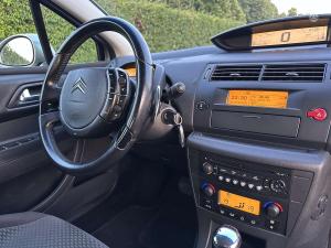Grey Citroen C4 2007 in Klaipeda, with an engine capacity of 1.56 L and mileage of 134 thousand km for 1999 €, photo 33 on AUTOMOTO.COM.LV
