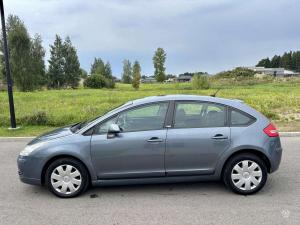 Grey Citroen C4 2007 in Vilnius, with an engine capacity of 1.56 L and mileage of 370 thousand km for 1500 €, photo 3 on AUTOMOTO.COM.LV