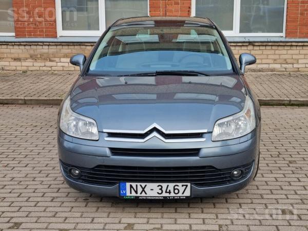 Grey Citroen C4 2008 in Ogre, with an engine capacity of 1.60 L and mileage of 160 thousand km for 2650 €, photo 2 on AUTOMOTO.COM.LV