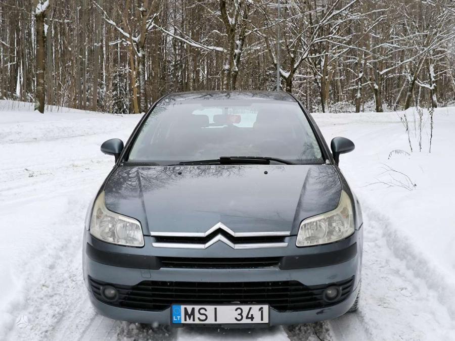 Grey Citroen C4 2008 in Vilnius, with an engine capacity of 1.56 L and mileage of 308 thousand km for 1350 €, photo 3 on AUTOMOTO.COM.LV