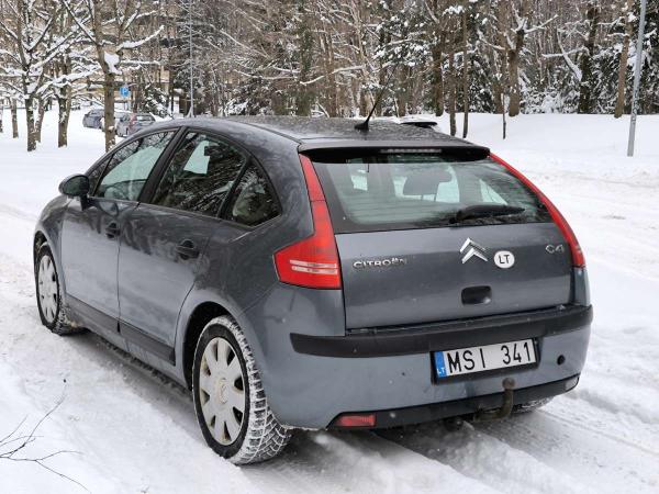 Grey Citroen C4 2008 in Vilnius, with an engine capacity of 1.56 L and mileage of 308 thousand km for 1350 €, photo 5 on AUTOMOTO.COM.LV