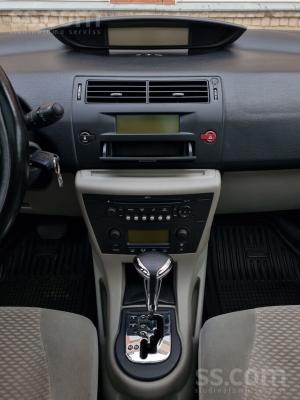 Pelēks Citroen C4 2008 Ogre, ar dzinēja tilpumu 1.60 L un nobraukumu 160 tūkst. km par 2550 €, foto 15 vietnē AUTOMOTO.COM.LV