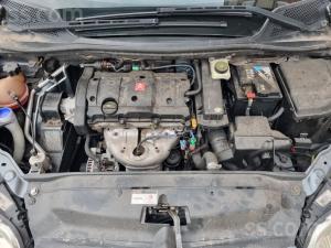 Pelēks Citroen C4 2008 Ogre, ar dzinēja tilpumu 1.60 L un nobraukumu 160 tūkst. km par 2550 €, foto 24 vietnē AUTOMOTO.COM.LV
