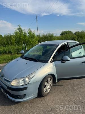 Grey Citroen C4 2008 in Daugavpils, with an engine capacity of 1.60 L and mileage of 303 thousand km for 1200 €, photo 4 on AUTOMOTO.COM.LV