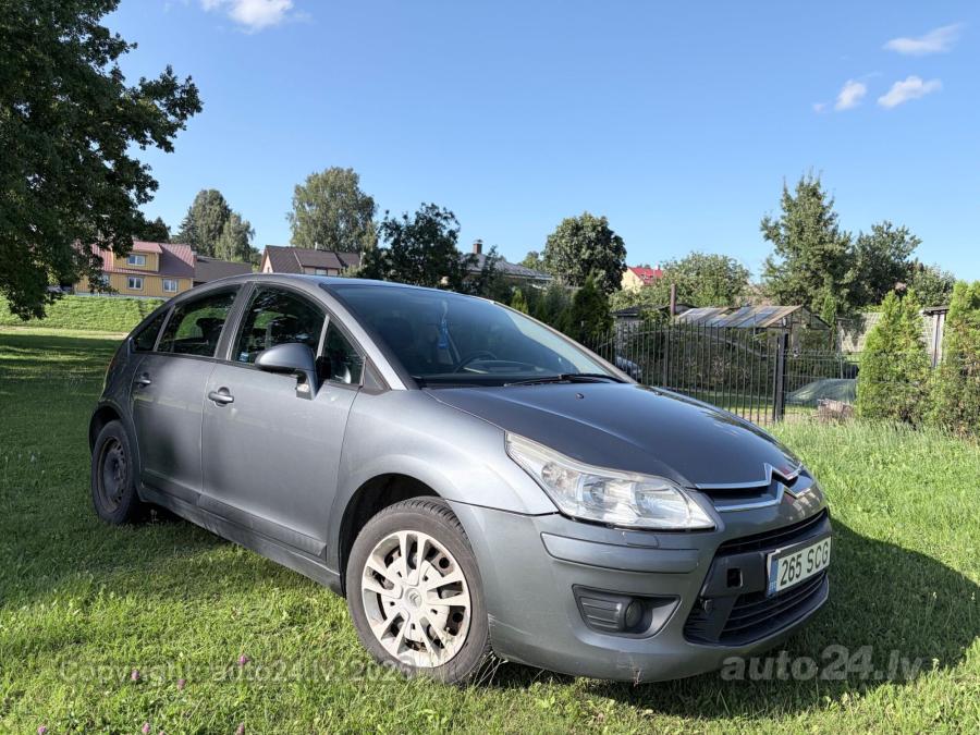 Pelēks Citroen C4 2008 Viljandi, ar dzinēja tilpumu 1.60 L un nobraukumu 404 tūkst. km par 2000 €, foto 8 vietnē AUTOMOTO.COM.LV
