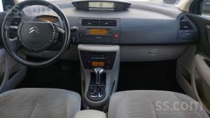 Grey Citroen C4 2008 in Riga, with an engine capacity of 2.00 L and mileage of 154 thousand km for 2550 €, photo 16 on AUTOMOTO.COM.LV