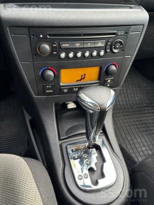 Pelēks Citroen C4 2008 Krāslava, ar dzinēja tilpumu 1.60 L un nobraukumu 124 tūkst. km par 950 €, foto 11 vietnē AUTOMOTO.COM.LV