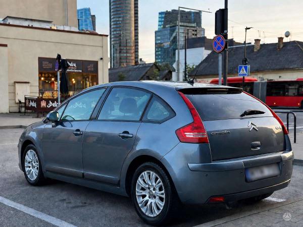 Grey Citroen C4 2008 in Vilnius, with an engine capacity of 1.60 L and mileage of 186 thousand km for 1000 €, photo 7 on AUTOMOTO.COM.LV