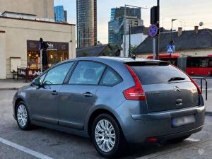 Pelēks Citroen C4 2008 Viļņa, ar dzinēja tilpumu 1.60 L un nobraukumu 186 tūkst. km par 1000 €, foto 8 vietnē AUTOMOTO.COM.LV