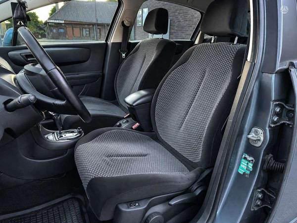Grey Citroen C4 2008 in Vilnius, with an engine capacity of 1.60 L and mileage of 186 thousand km for 1000 €, photo 9 on AUTOMOTO.COM.LV