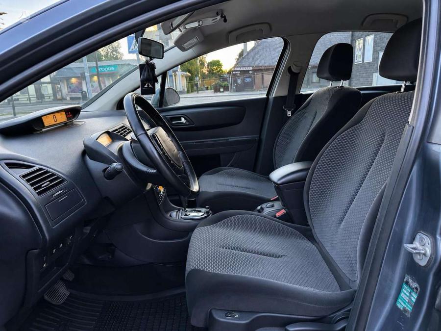 Pelēks Citroen C4 2008 Viļņa, ar dzinēja tilpumu 1.60 L un nobraukumu 186 tūkst. km par 1000 €, foto 11 vietnē AUTOMOTO.COM.LV
