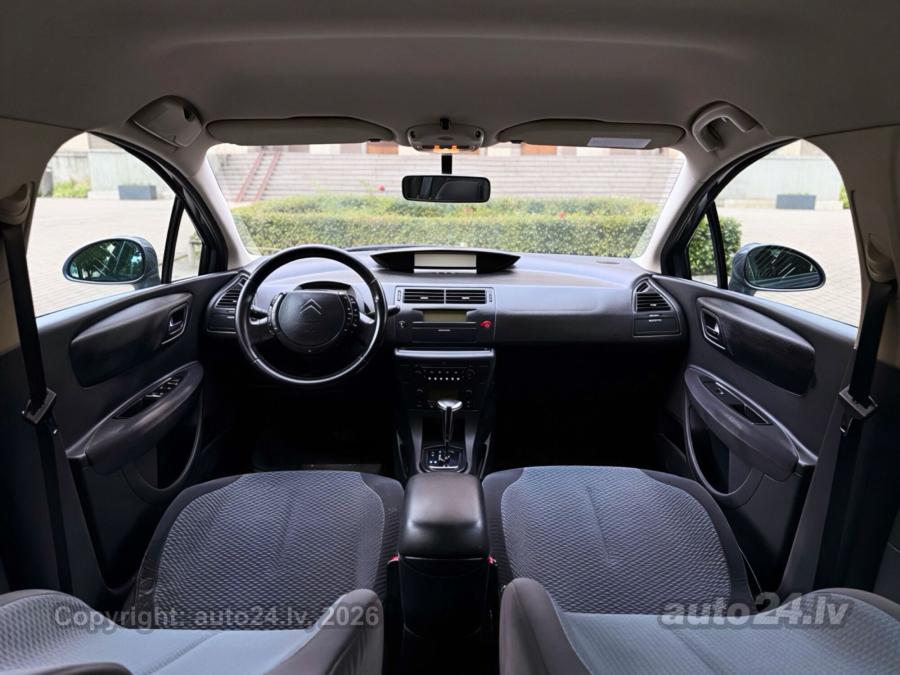 Pelēks Citroen C4 2008 Tallina, ar dzinēja tilpumu 1.60 L un nobraukumu 292 tūkst. km par 1499 €, foto 12 vietnē AUTOMOTO.COM.LV