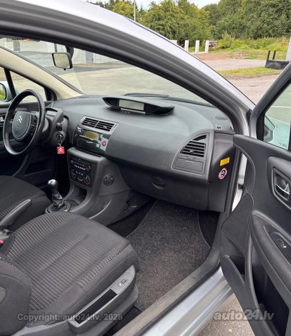 Grey Citroen C4 2008 in Tallinn, with an engine capacity of 1.60 L and mileage of 70 thousand km for 2000 €, photo 11 on AUTOMOTO.COM.LV