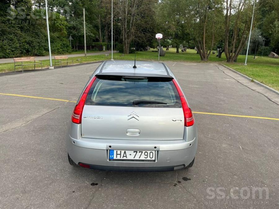 Pelēks Citroen C4 2008 Rīga, ar dzinēja tilpumu 2.00 L un nobraukumu 170 tūkst. km par 900 €, foto 3 vietnē AUTOMOTO.COM.LV