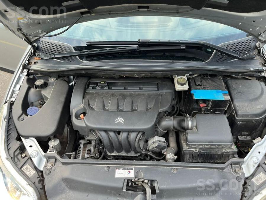 Pelēks Citroen C4 2008 Rīga, ar dzinēja tilpumu 2.00 L un nobraukumu 170 tūkst. km par 900 €, foto 4 vietnē AUTOMOTO.COM.LV