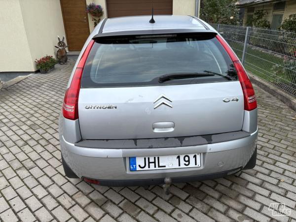 Citroen C4 2008 in Druskininkai on AUTOMOTO.COM.LV Grey Citroen C4 2008 in Druskininkai, with an engine capacity of 1.60 L and mileage of 334 thousand km for 850 €, photo 6 on AUTOMOTO.COM.LV