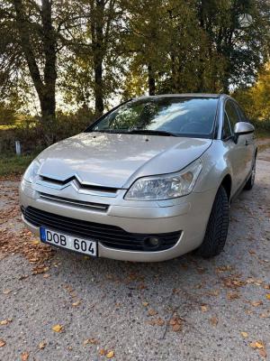 Pelēks Citroen C4 2008 Alīta, ar dzinēja tilpumu 1.59 L un nobraukumu 210 tūkst. km par 1250 €, foto 4 vietnē AUTOMOTO.COM.LV