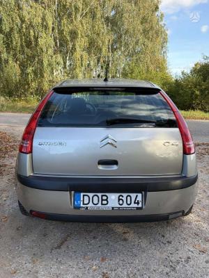 Pelēks Citroen C4 2008 Alīta, ar dzinēja tilpumu 1.59 L un nobraukumu 210 tūkst. km par 1250 €, foto 7 vietnē AUTOMOTO.COM.LV