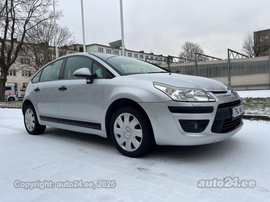 Pelēks Citroen C4 2009 Narva, ar dzinēja tilpumu 1.40 L un nobraukumu 184 tūkst. km par 999 €, foto 13 vietnē AUTOMOTO.COM.LV