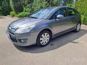 Grey Citroen C4 2009 in Riga, with an engine capacity of 1.60 L and mileage of 276 thousand km for 1250 €, photo 6 on AUTOMOTO.COM.LV