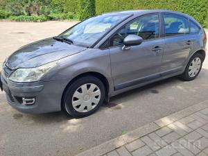Grey Citroen C4 2009 in Riga, with an engine capacity of 1.60 L and mileage of 276 thousand km for 1250 €, photo 7 on AUTOMOTO.COM.LV