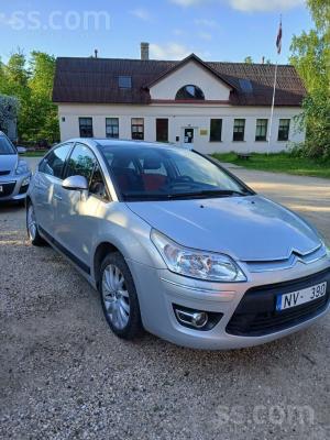 Grey Citroen C4 2009 in Madona, with an engine capacity of 2.00 L and mileage of 277 thousand km for 1750 €, photo 5 on AUTOMOTO.COM.LV