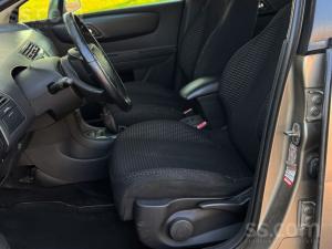 Pelēks Citroen C4 2009 Rīga, ar dzinēja tilpumu 1.60 L un nobraukumu 231 tūkst. km par 1350 €, foto 7 vietnē AUTOMOTO.COM.LV