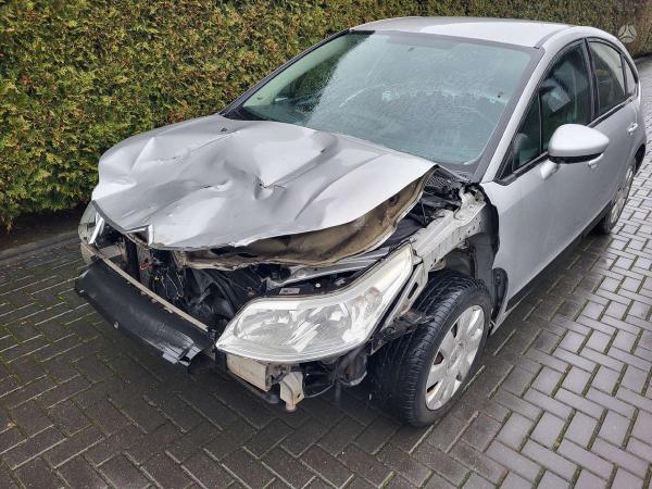 Grey Citroen C4 2010 in Kaunas, with an engine capacity of 1.56 L and mileage of 248 thousand km for 450 €, photo 3 on AUTOMOTO.COM.LV