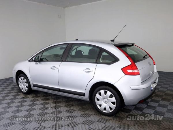 Grey Citroen C4 2010 in Tallinn, with an engine capacity of 1.60 L and mileage of 225 thousand km for 1399 €, photo 4 on AUTOMOTO.COM.LV
