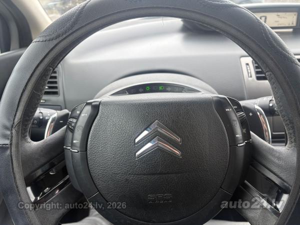 Pelēks Citroen C4 2010 Tallina, ar dzinēja tilpumu 1.60 L un nobraukumu 274 tūkst. km par 700 €, foto 9 vietnē AUTOMOTO.COM.LV