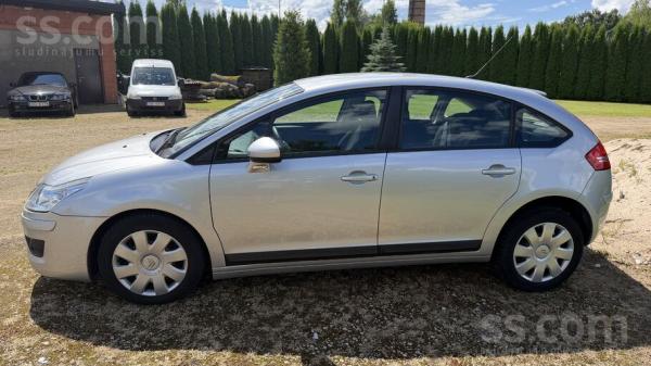 Pelēks Citroen C4 2010 Limbaži, ar dzinēja tilpumu 1.40 L un nobraukumu 205 tūkst. km par 2750 €, foto 7 vietnē AUTOMOTO.COM.LV