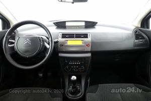 Grey Citroen C4 2010 in Tallinn, with an engine capacity of 1.60 L and mileage of 117 thousand km for 1599 €, photo 6 on AUTOMOTO.COM.LV
