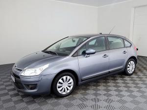Pelēks Citroen C4 2010 Tallina, ar dzinēja tilpumu 1.60 L un nobraukumu 117 tūkst. km par 1599 €, foto 3 vietnē AUTOMOTO.COM.LV