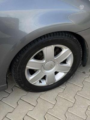 Pelēks Citroen C4 2010 Viļņa, ar dzinēja tilpumu 1.56 L un nobraukumu 289 tūkst. km par 1650 €, foto 9 vietnē AUTOMOTO.COM.LV
