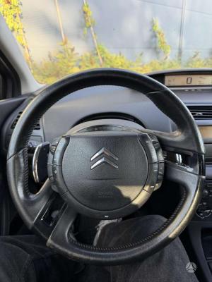 Pelēks Citroen C4 2010 Viļņa, ar dzinēja tilpumu 1.56 L un nobraukumu 289 tūkst. km par 1650 €, foto 15 vietnē AUTOMOTO.COM.LV