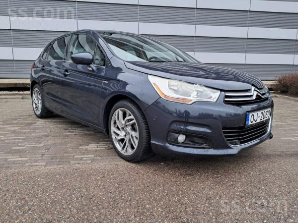 Pelēks Citroen C4 2011 Rīga, ar dzinēja tilpumu 1.60 L un nobraukumu 198 tūkst. km par 3850 €, foto 2 vietnē AUTOMOTO.COM.LV