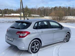 Pelēks Citroen C4 2011 Panevēža, ar dzinēja tilpumu 1.56 L un nobraukumu 265 tūkst. km par 1900 €, foto 3 vietnē AUTOMOTO.COM.LV