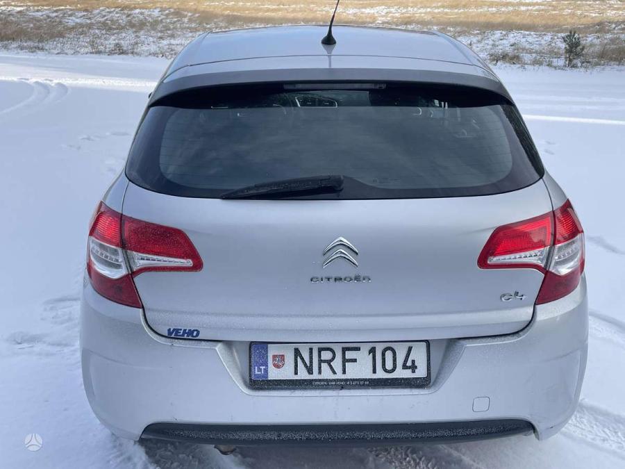 Pelēks Citroen C4 2011 Panevēža, ar dzinēja tilpumu 1.56 L un nobraukumu 265 tūkst. km par 1900 €, foto 4 vietnē AUTOMOTO.COM.LV