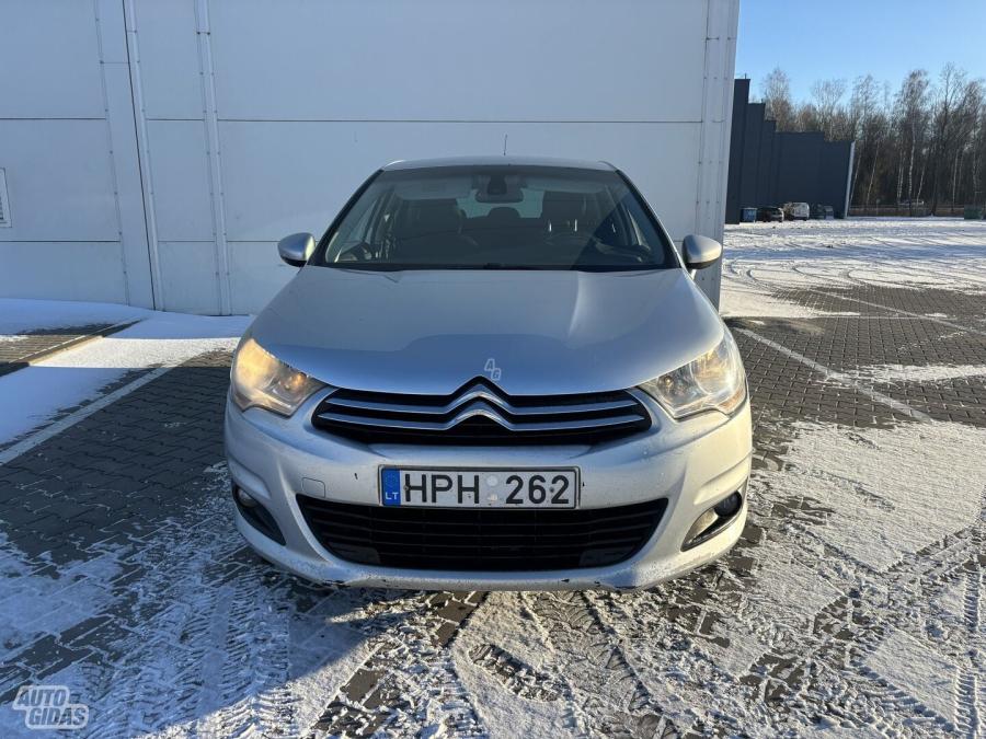 Grey Citroen C4 2011 in Kaunas, with an engine capacity of 1.60 L and mileage of 240 thousand km for 2690 €, photo 7 on AUTOMOTO.COM.LV