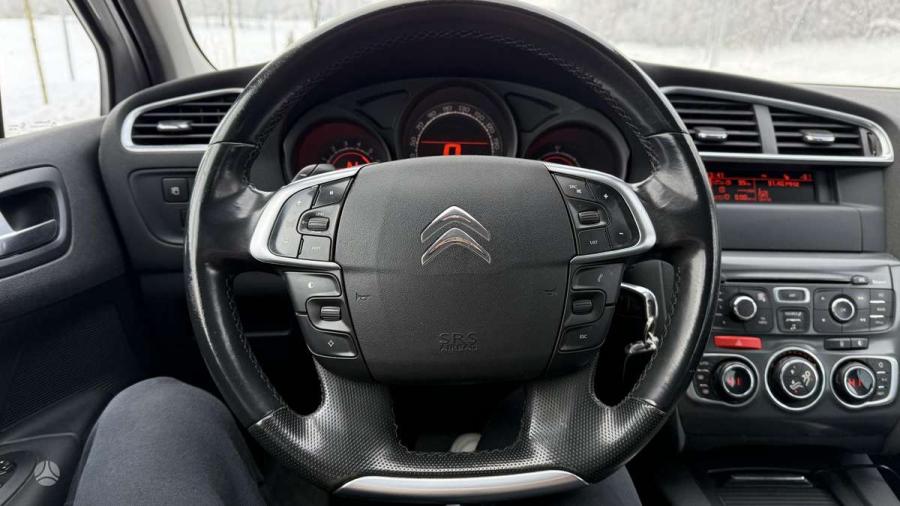 Grey Citroen C4 2011 in Vilnius, with an engine capacity of 1.56 L and mileage of 260 thousand km for 2950 €, photo 17 on AUTOMOTO.COM.LV