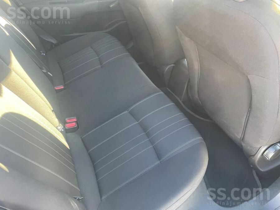 Pelēks Citroen C4 2011 Rīga, ar dzinēja tilpumu 1.60 L un nobraukumu 0 tūkst. km par 2299 €, foto 23 vietnē AUTOMOTO.COM.LV