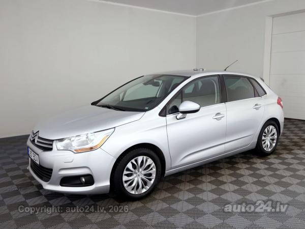 Pelēks Citroen C4 2011 Tallina, ar dzinēja tilpumu 1.60 L un nobraukumu 226 tūkst. km par 1999 €, foto 2 vietnē AUTOMOTO.COM.LV