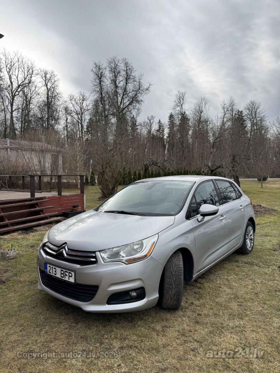 Pelēks Citroen C4 2011 Tartu, ar dzinēja tilpumu 1.40 L un nobraukumu 102 tūkst. km par 2500 €, foto 13 vietnē AUTOMOTO.COM.LV